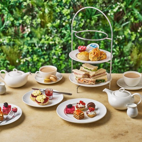 Heart Sussex Radio - turn up the feel good!