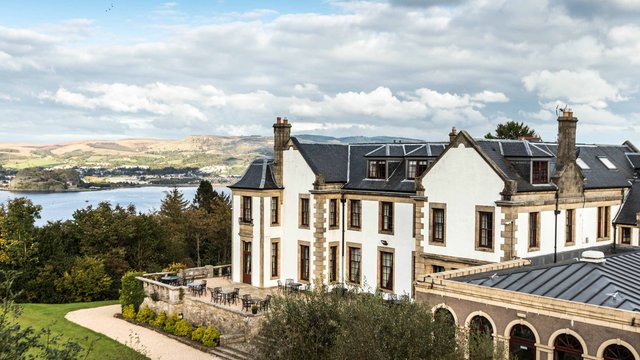 Heart Four Counties Competitions - Win Money, Holidays & The BEST Prizes!